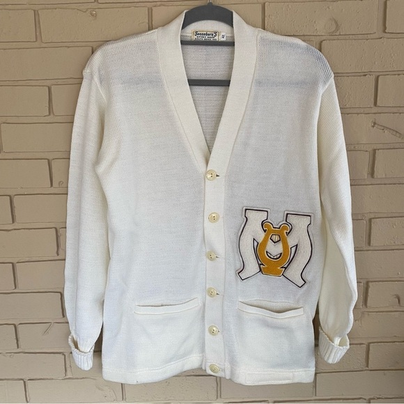 Vintage | Sweaters | Vtg High School Sweater Mens 42 Letterman Cream ...